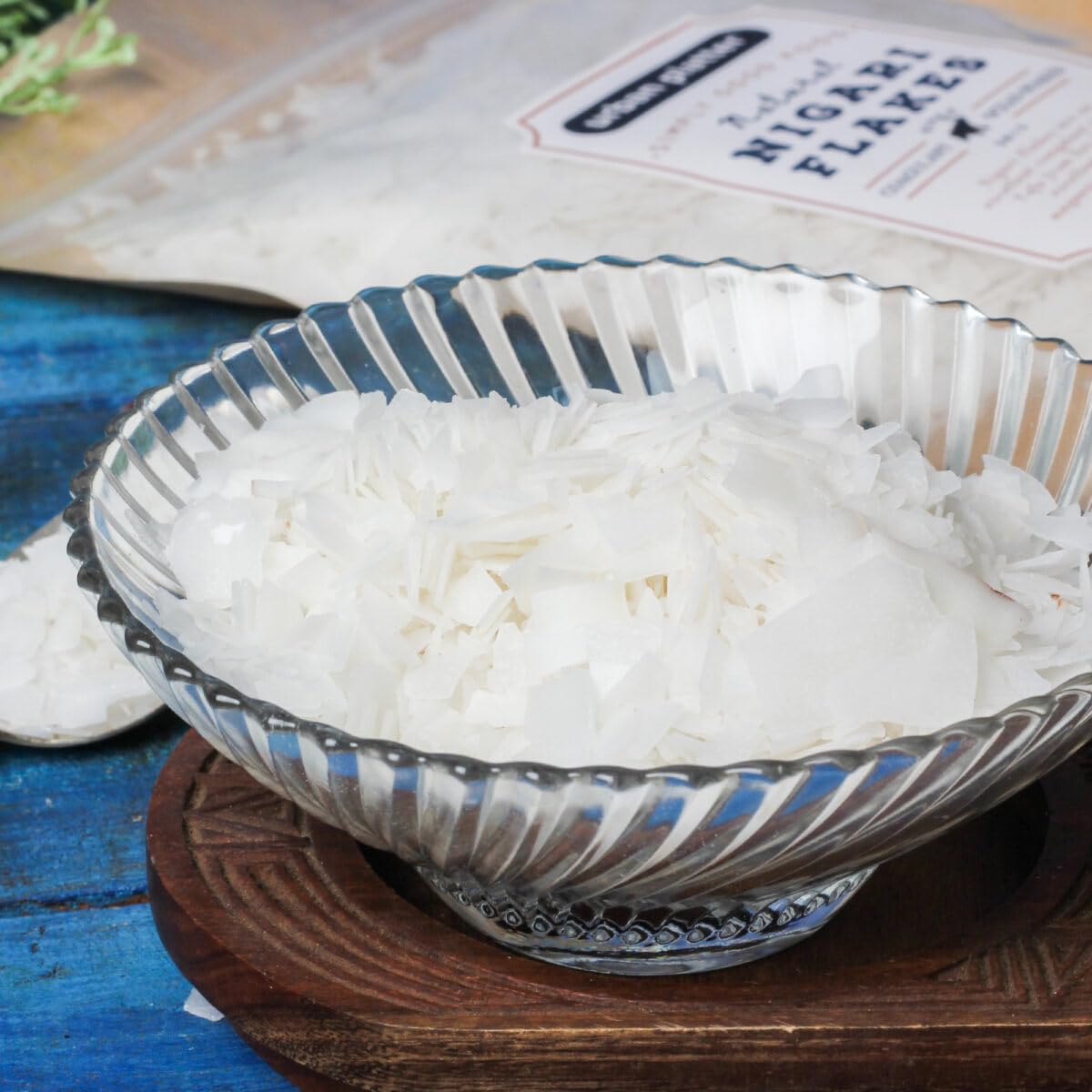 Natural source of magnesium flakes