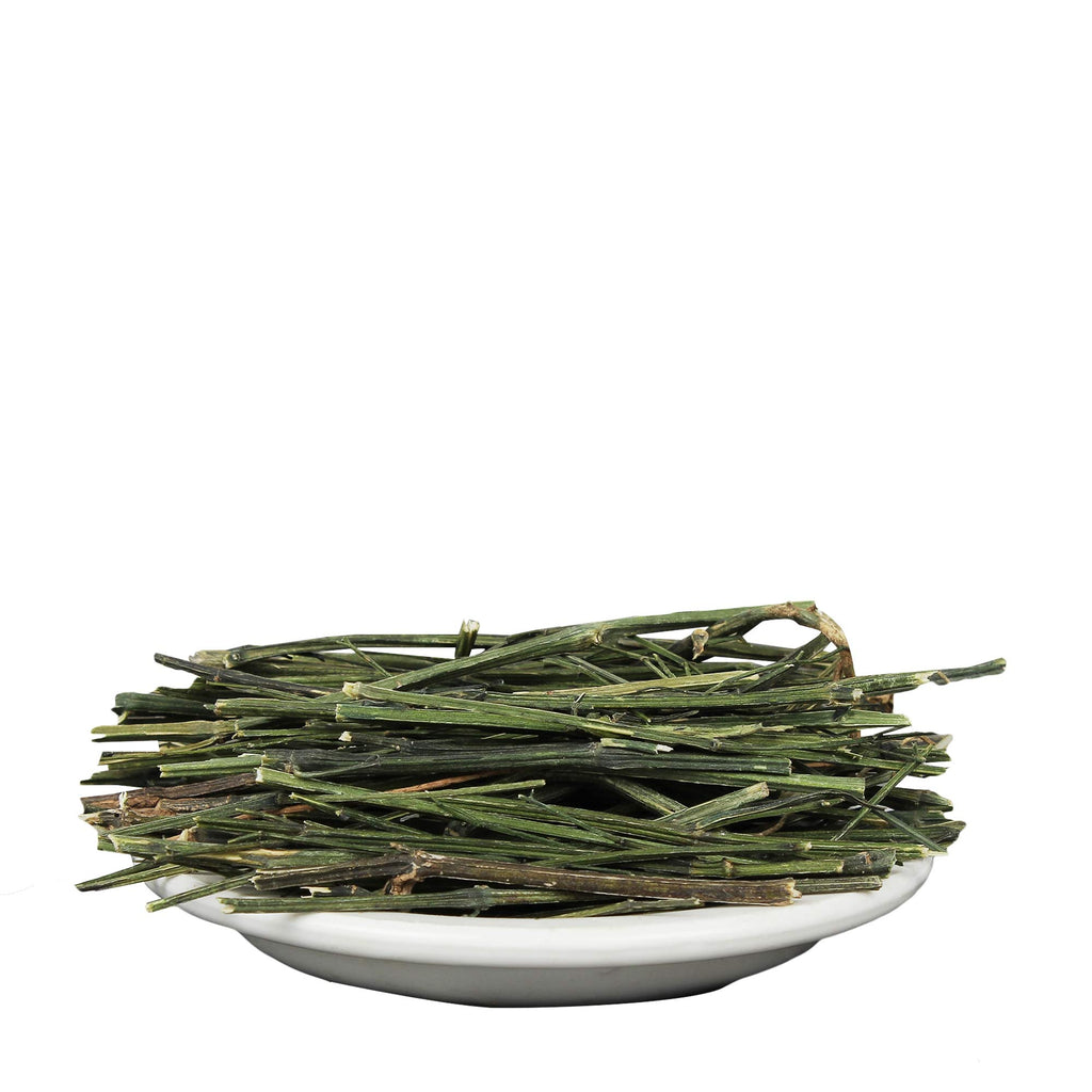 Nettle tea for hormonal balance