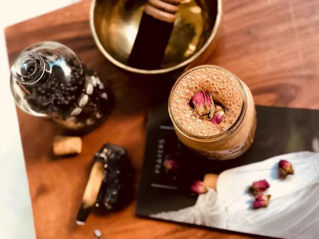 Nourishing cacao blend for daily use