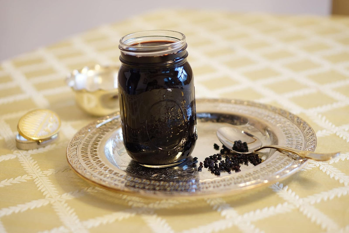 Organic elderberry syrup for immune support