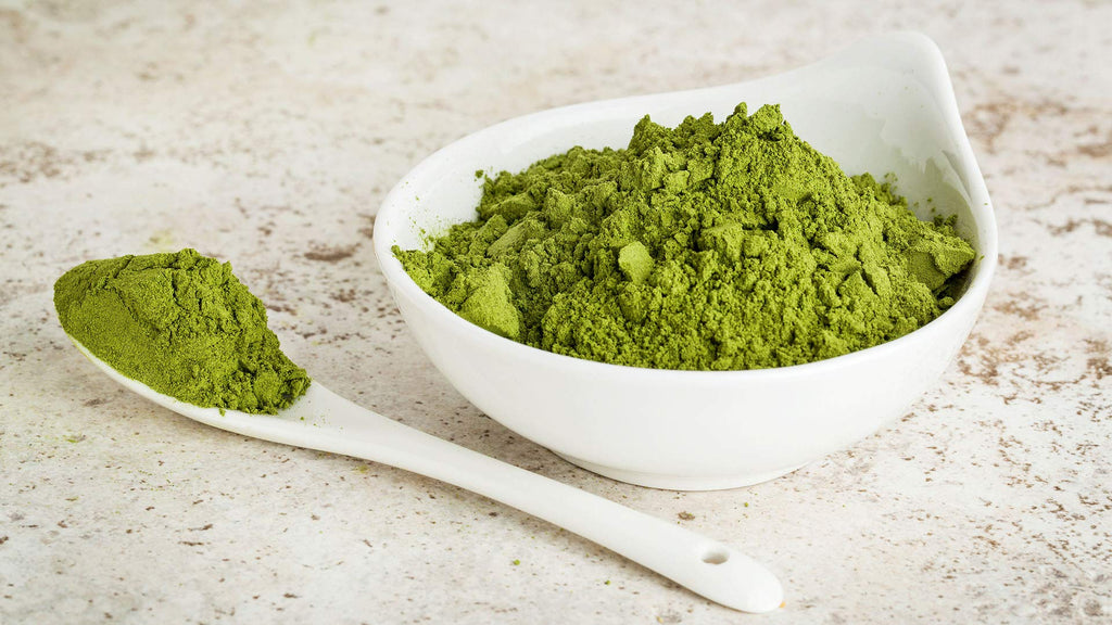 Organic moringa powder for health