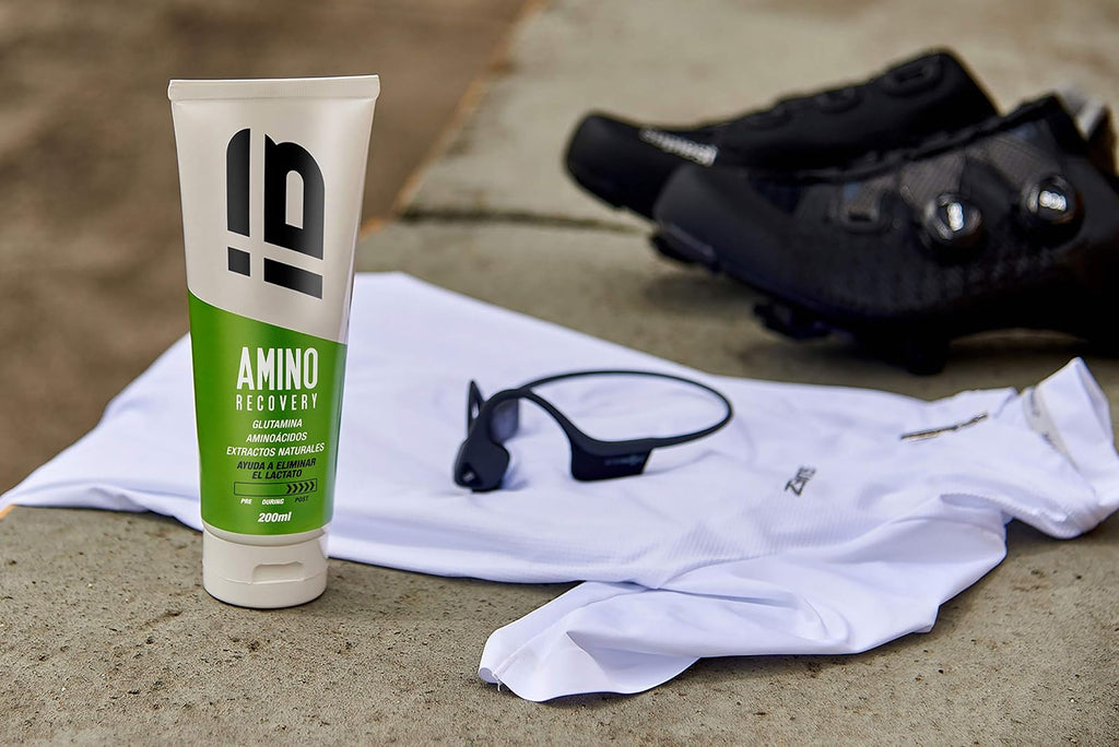 Post-workout recovery cream for athletes