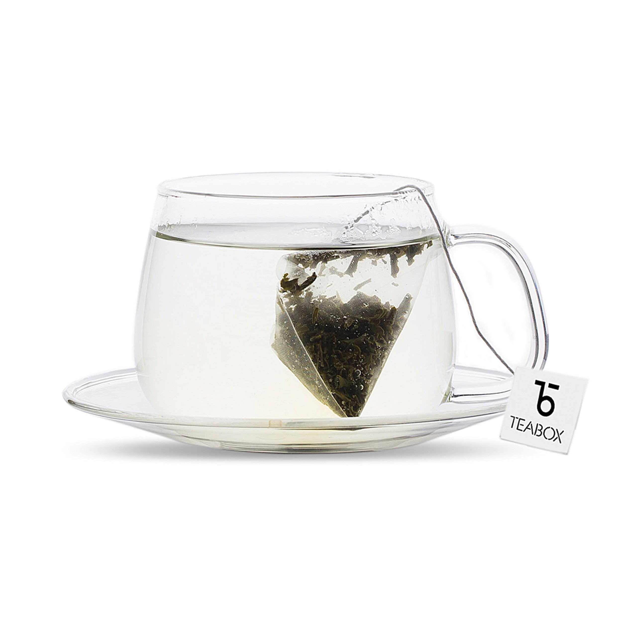 premium quality green tea leaves