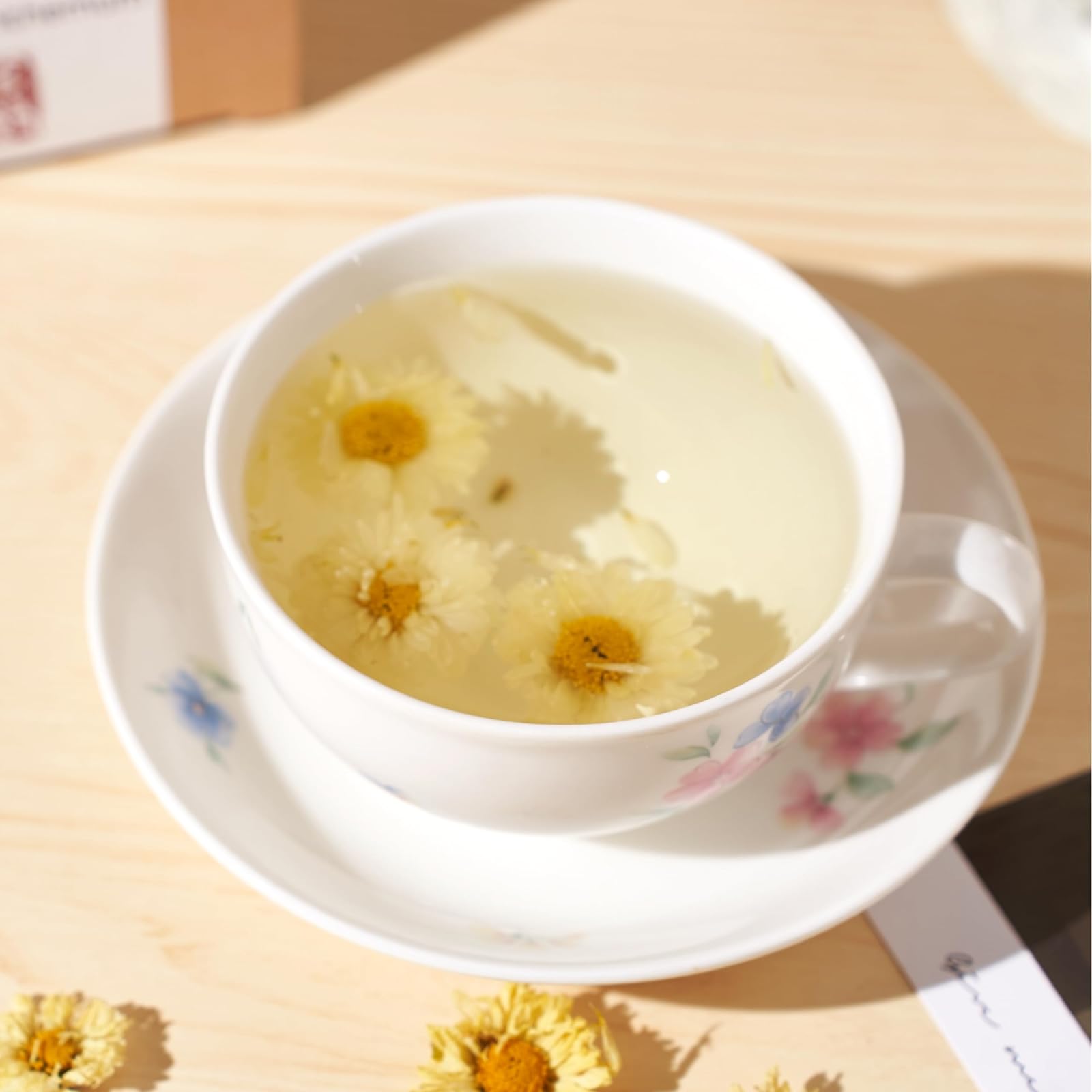 refreshing chrysanthemum tea for hydration