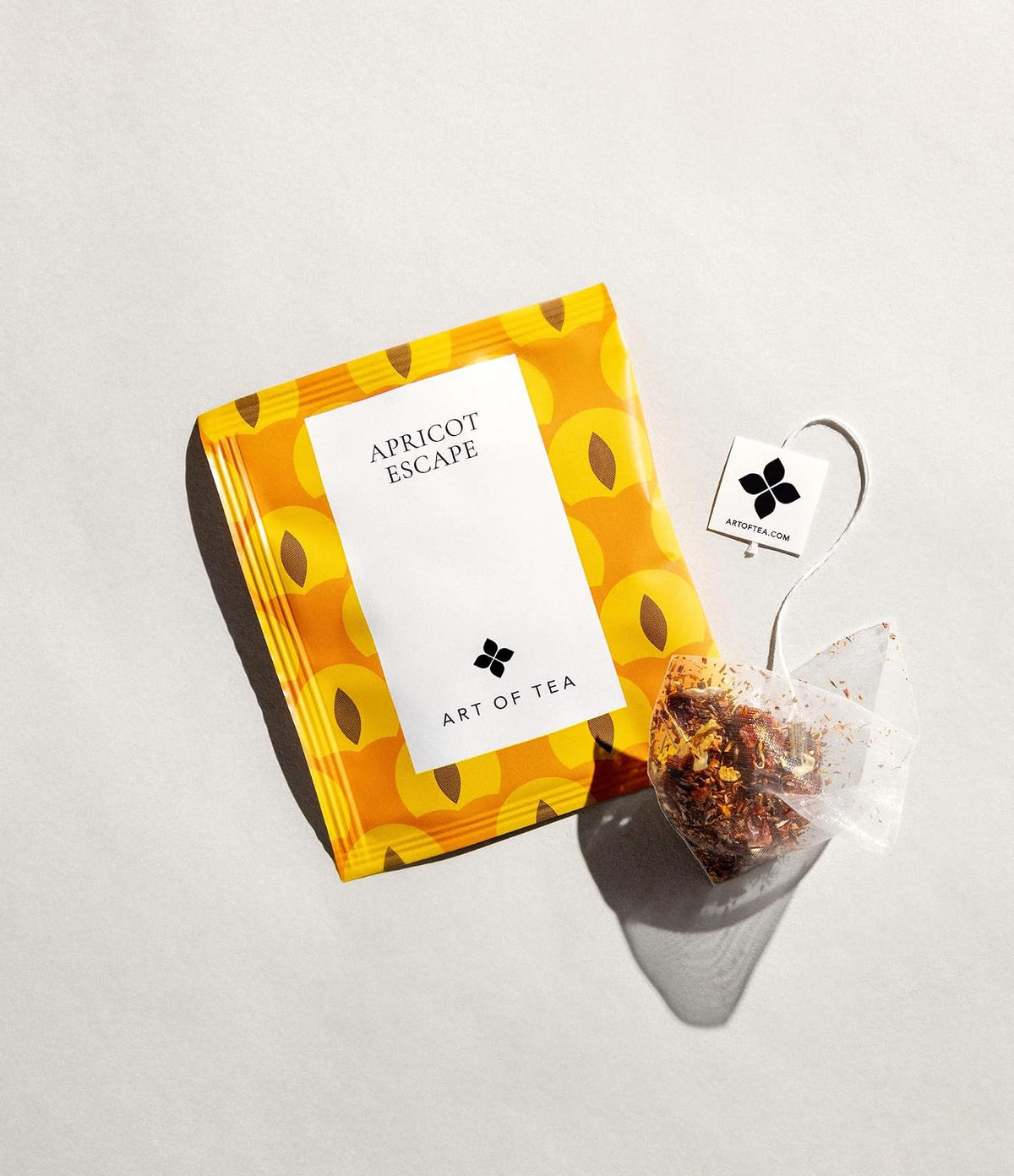 refreshing dandelion tea infusion