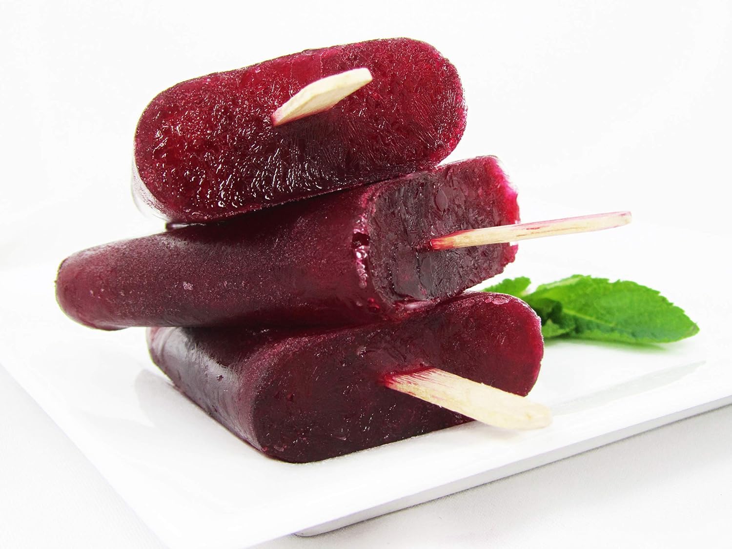 refreshing wild hibiscus heart-tea