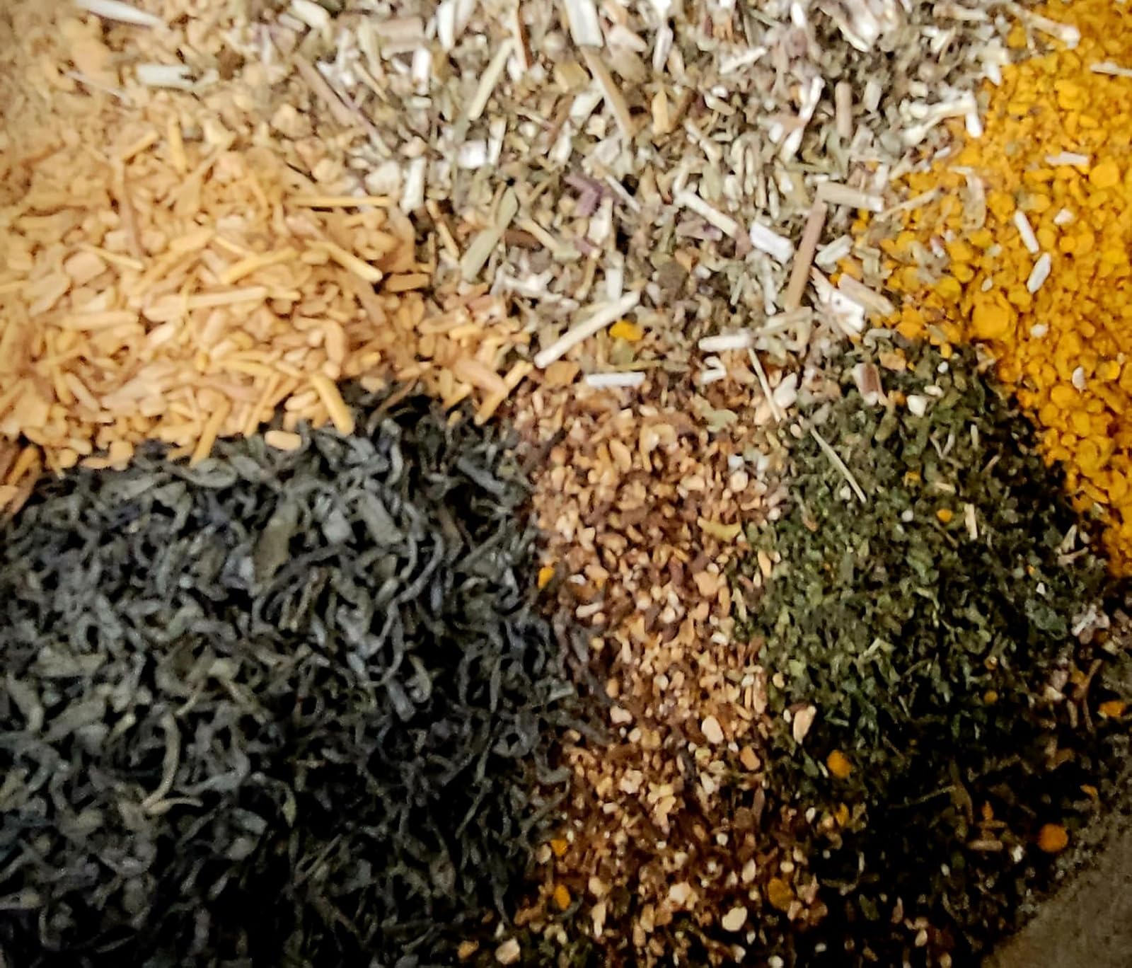 Rising Phoenix Fibroid Ease herbal tea blend