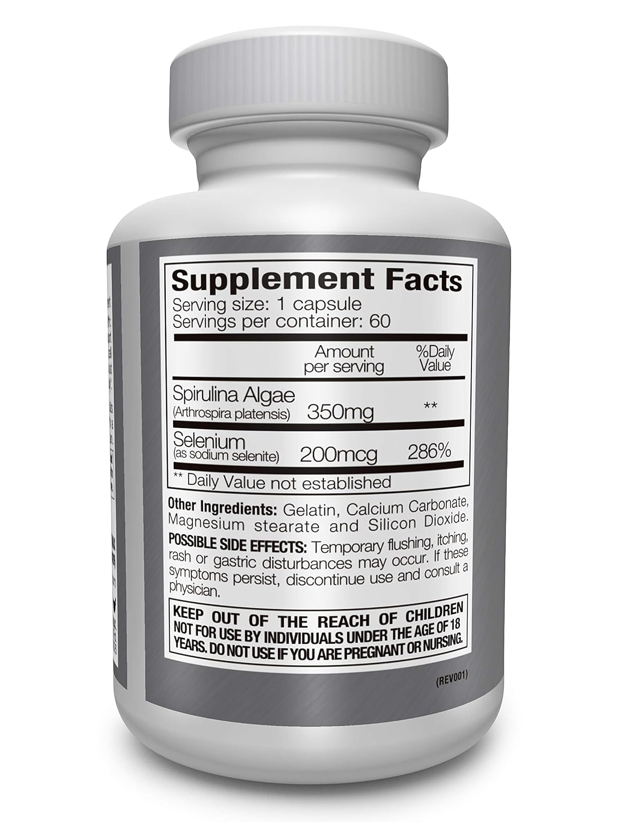 Spirulina and selenium capsules for wellness
