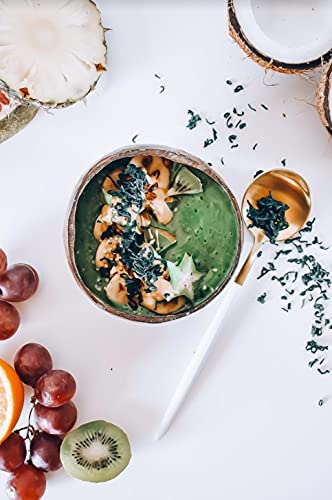 spirulina crunchies for on-the-go nutrition