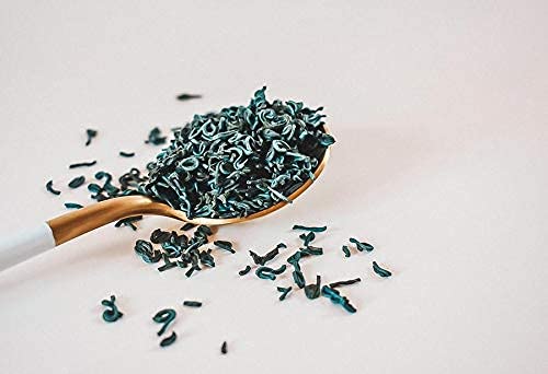 spirulina nibs for guilt-free snacking
