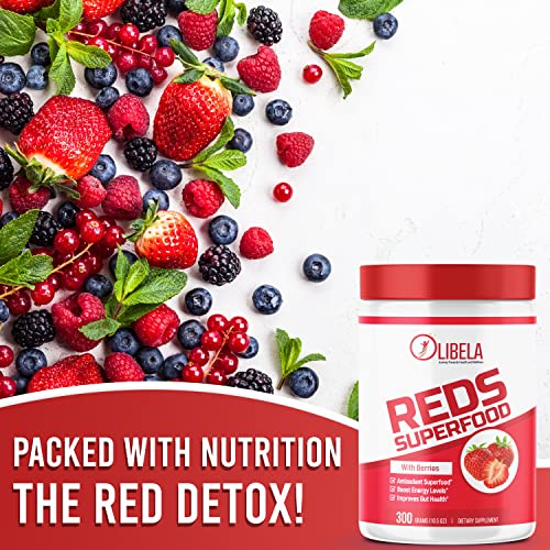 strawberry and raspberry nutrient boost