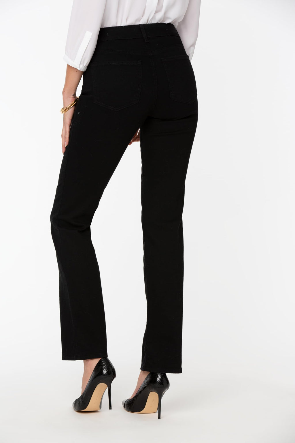 stylish jeans in Thistle Falls