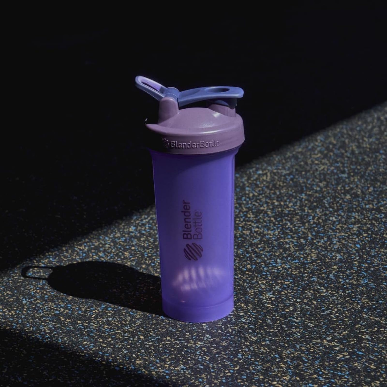 stylish purple shaker for gym use