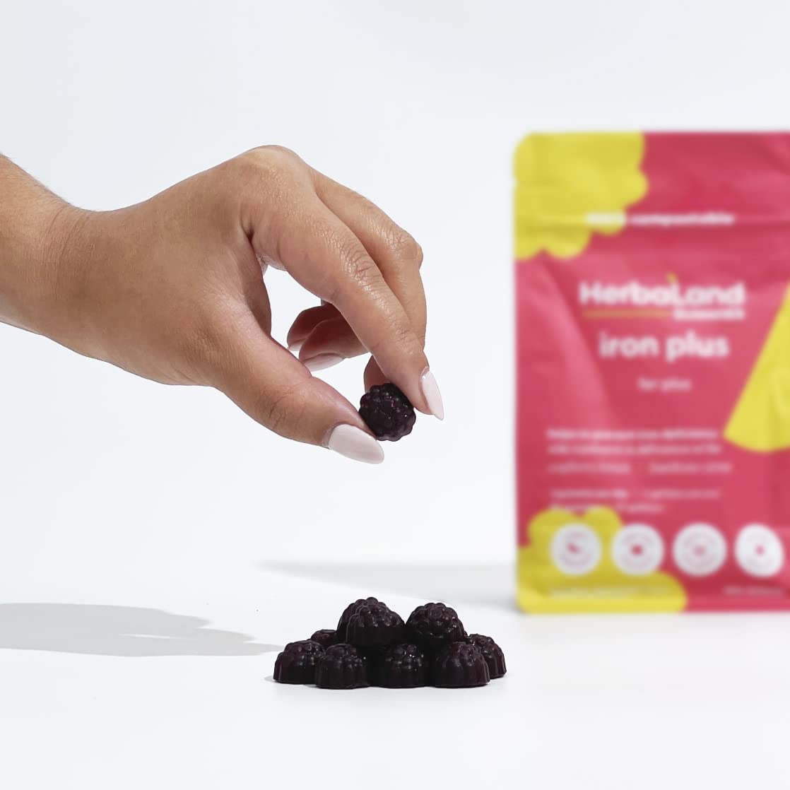 Sugar-free iron gummies for health