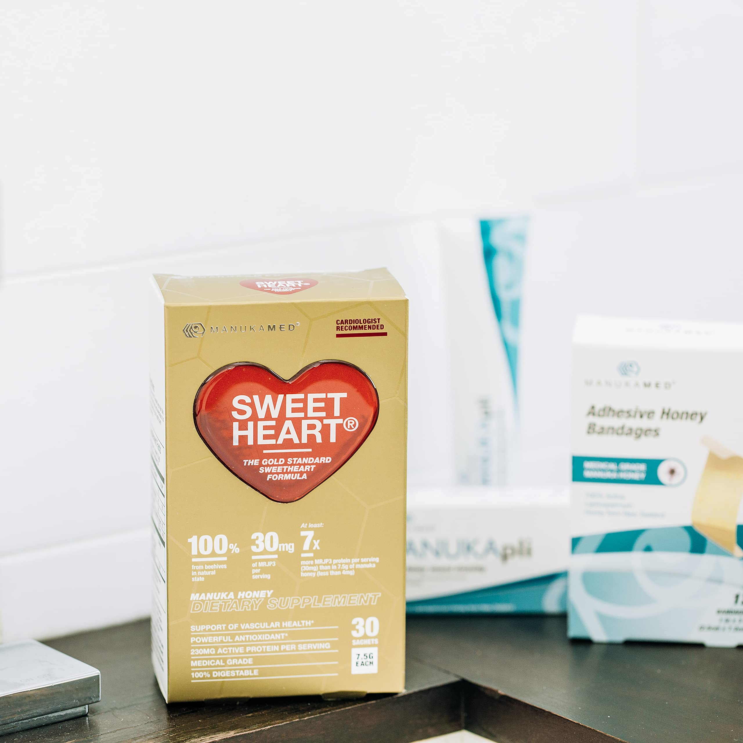 support your heart with ManukaMed