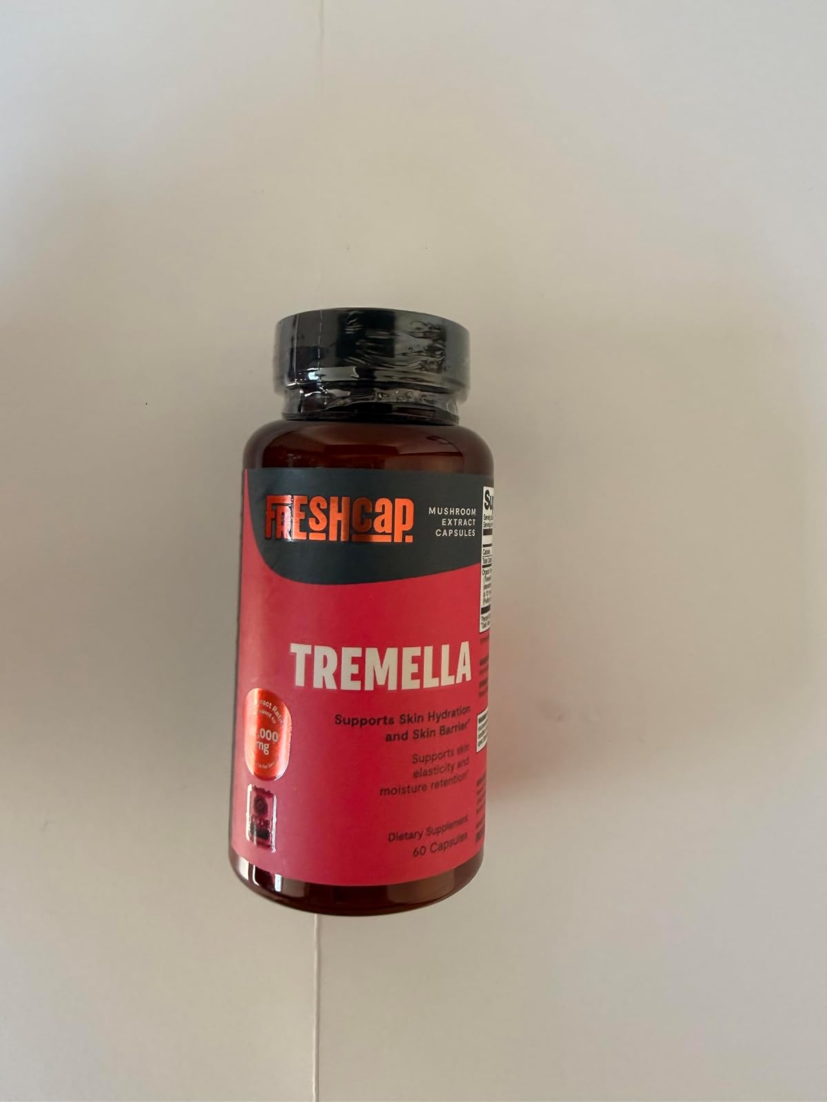 Tremella mushroom capsules for daily vitality