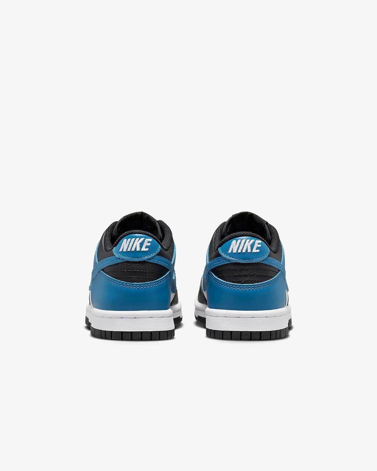 trendy Nike Kid's sneakers for everyday wear