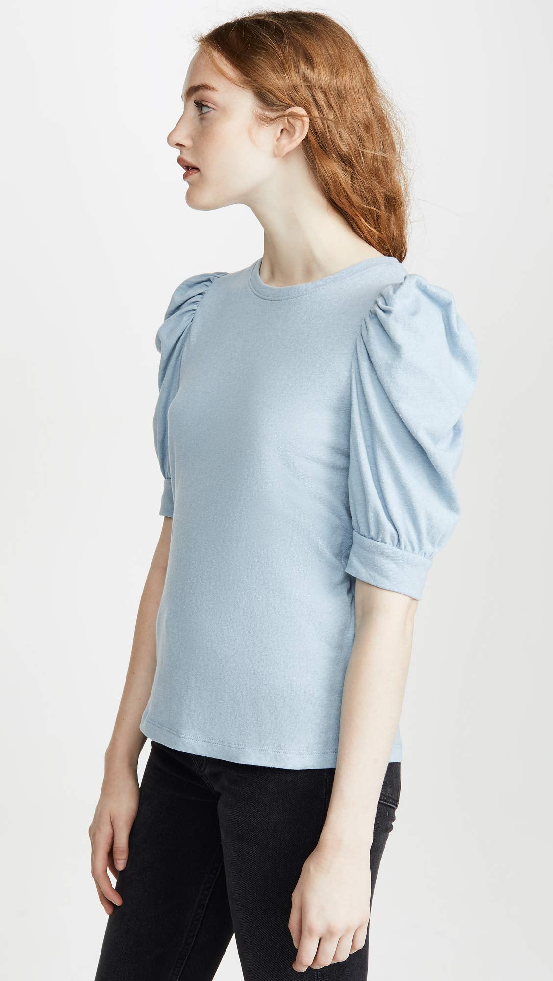 trendy t-shirts for modern women