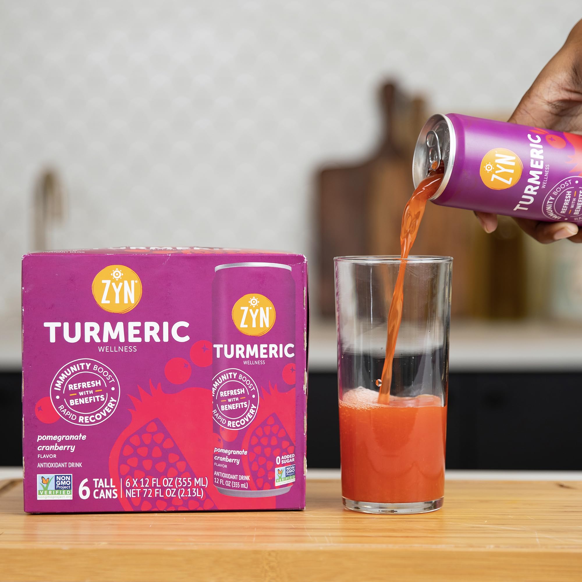 Turmeric drink with antioxidant benefits