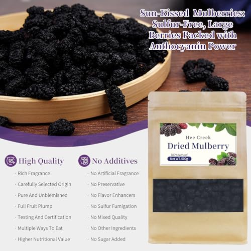 Unprocessed black mulberries for smoothies
