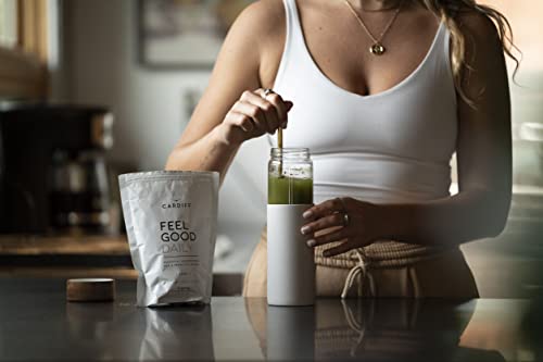 vegan-friendly spirulina superfood mix