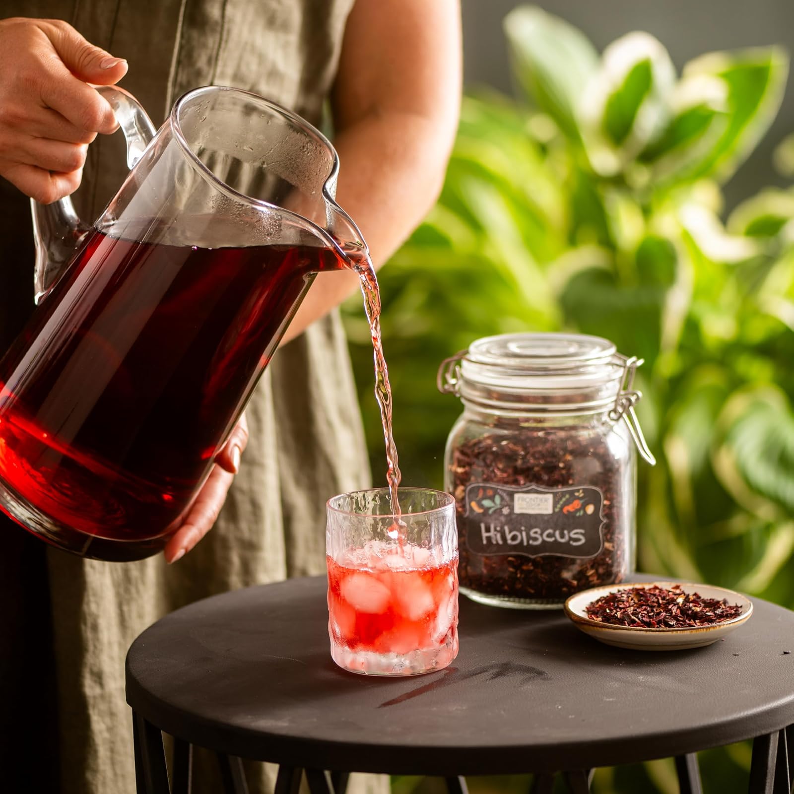 versatile hibiscus flower tea