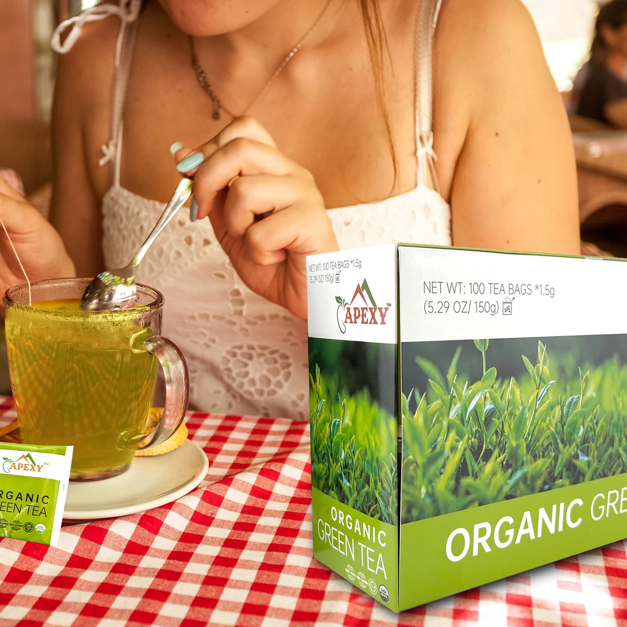 what is green tea made of